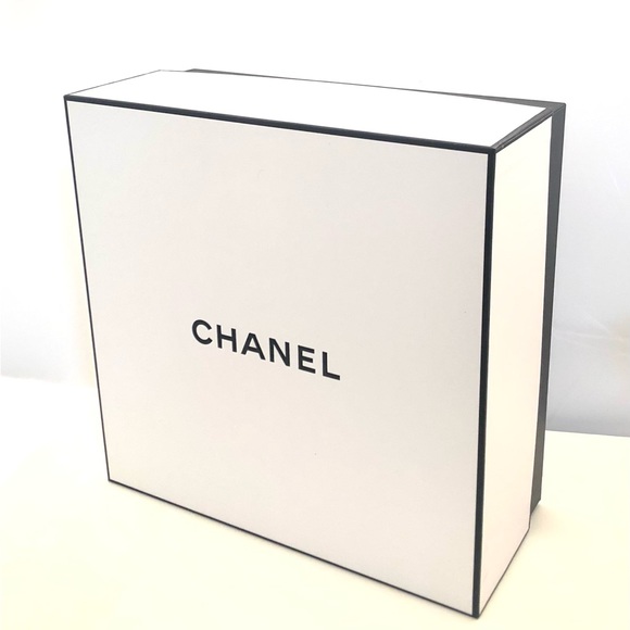 CHANEL | Other | Chanel Keepsake Gift Box | Poshmark